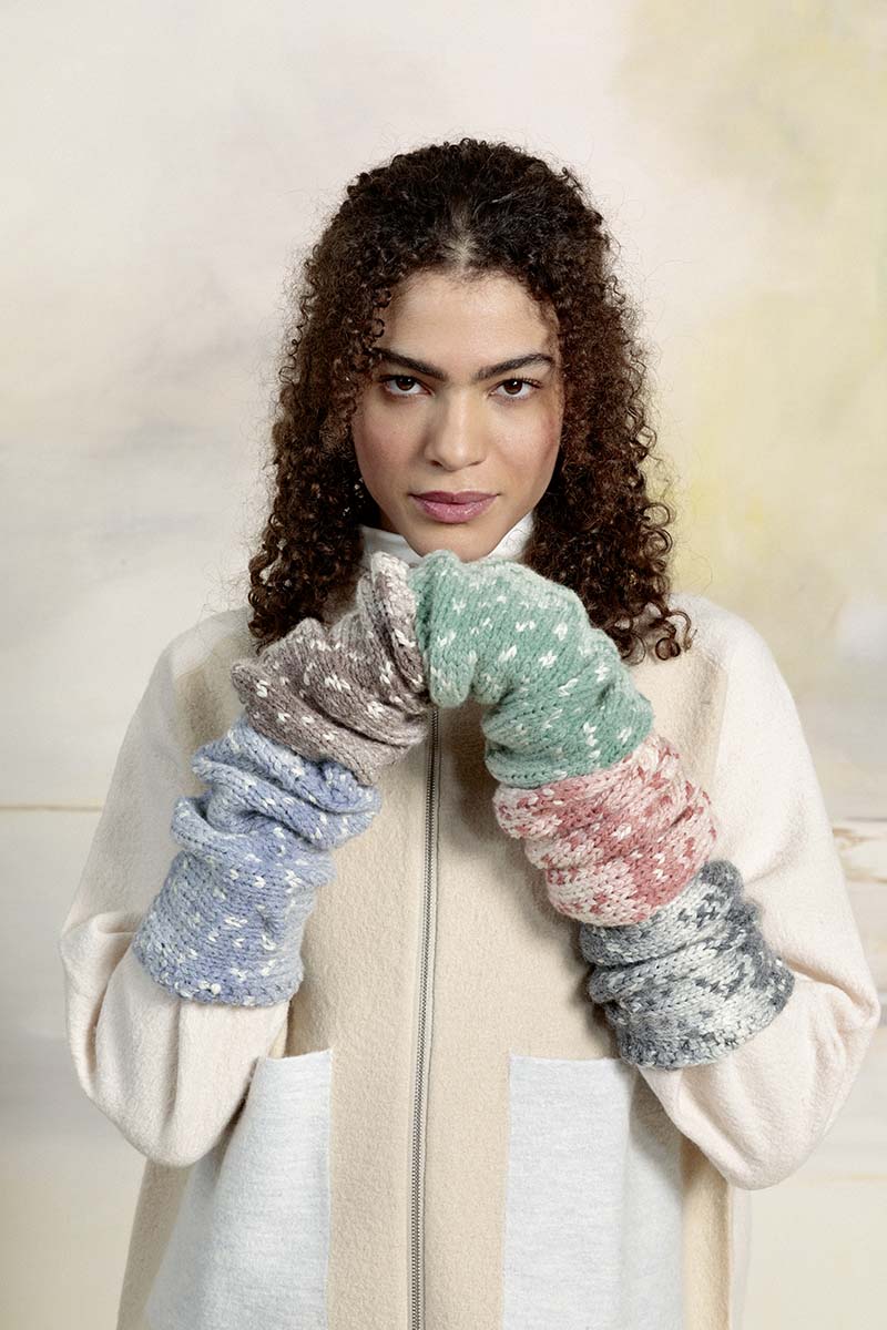 Strickset Stulpen aus Snowflake von Lang Yarns